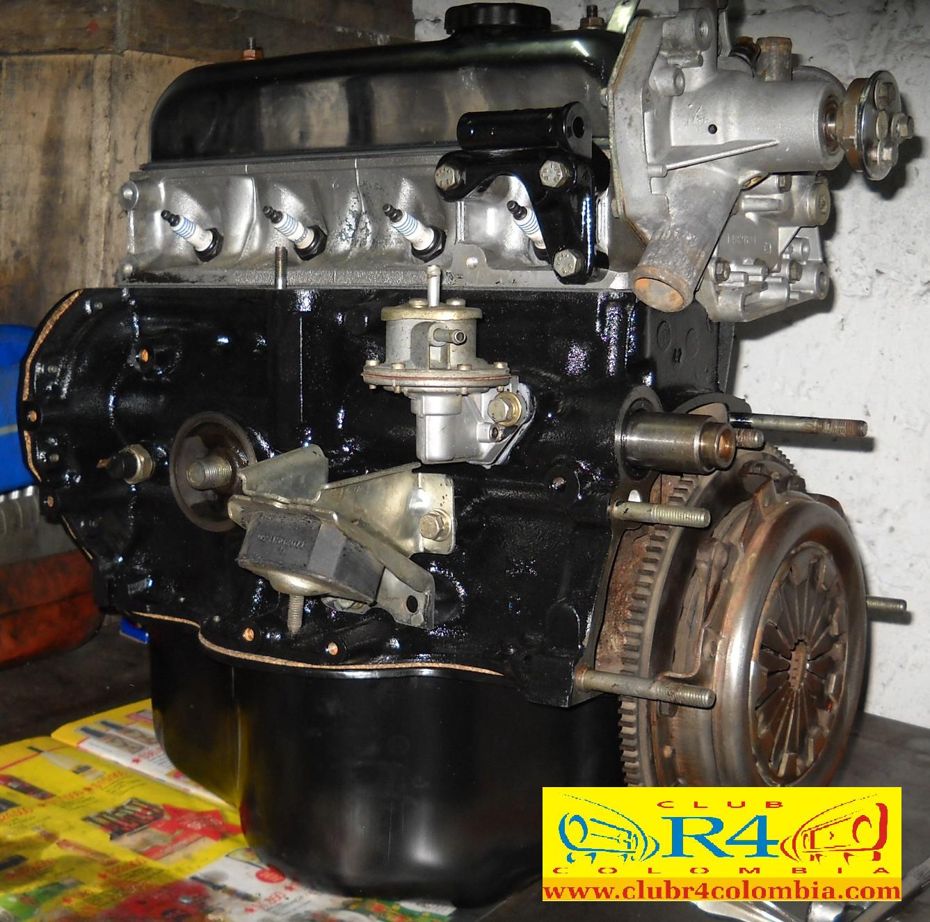 Blog del Club R4 Colombia: Motor casi listo