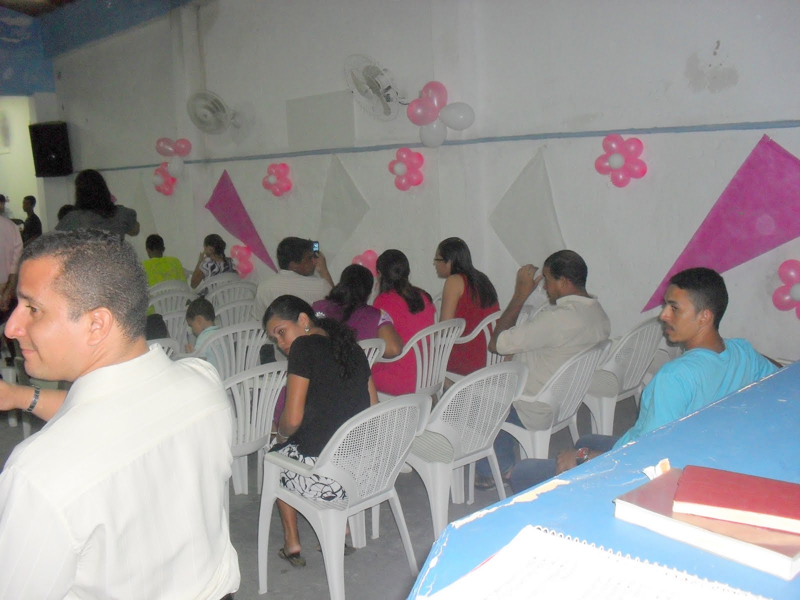 Ministério do Avivamento Pentecostal-MAP: Parabéns Pastora Claudia