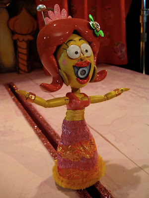 Max Winston's Art and Such: Chowder and Flapjack puppets!