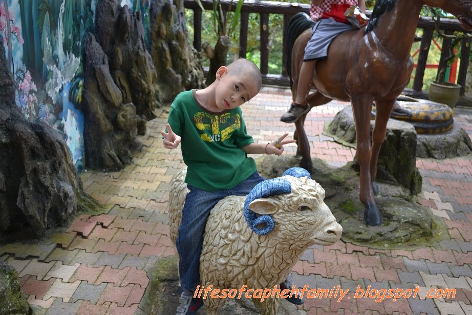 Life's of CA Pheh Family: 1 Day trip a Seremban town, Mantin & Broga ...