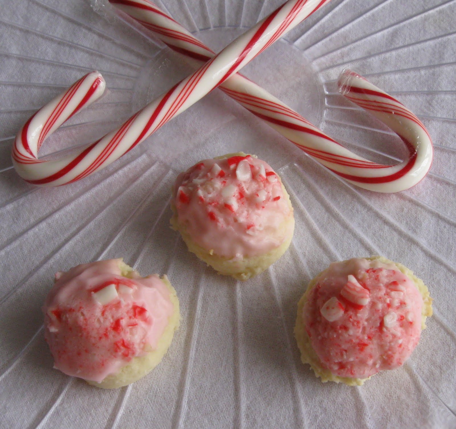 Cattapan's Cookies & Cakes: Peppermint Drops