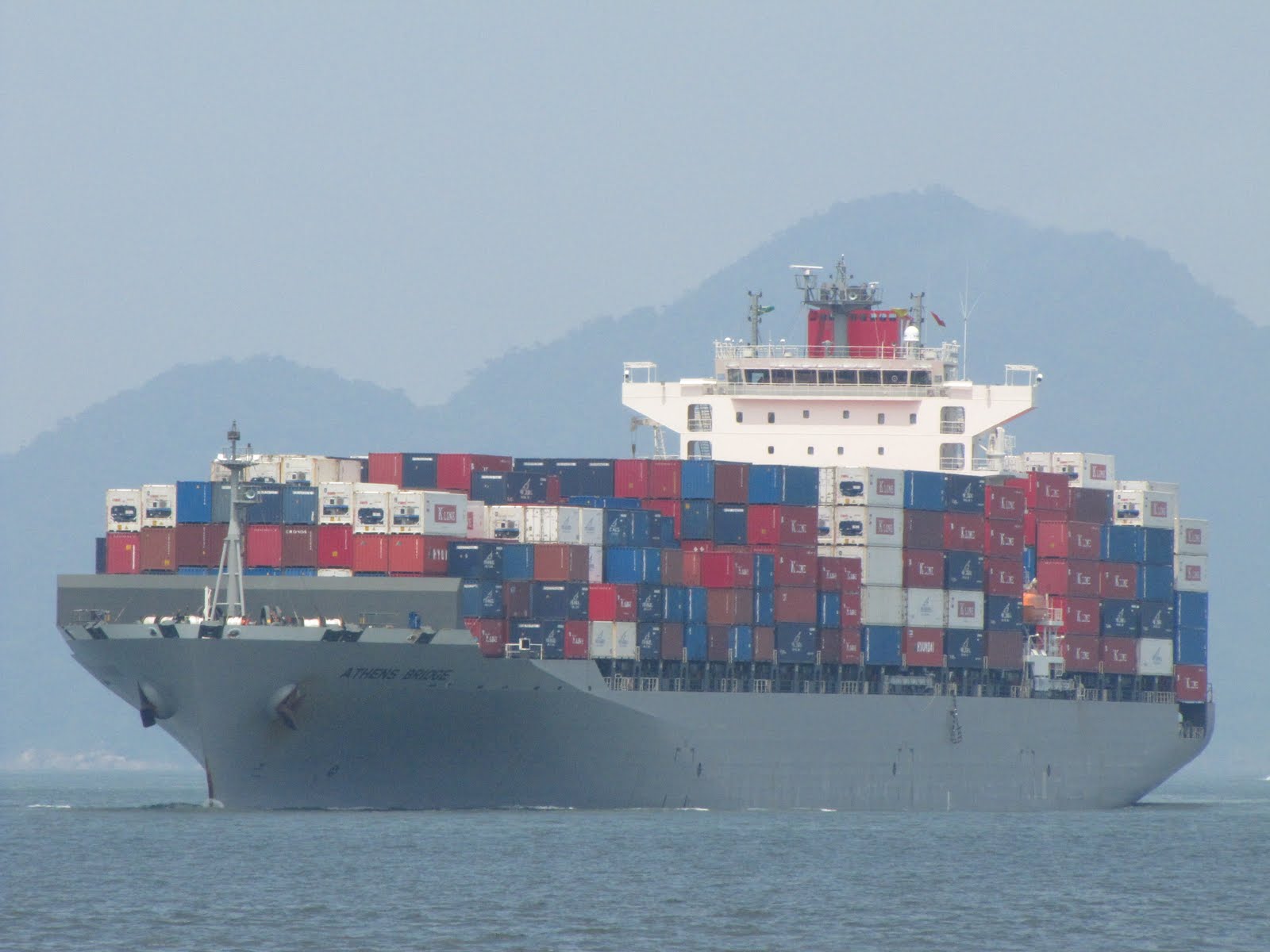 Navios em Santos: Athens Bridge