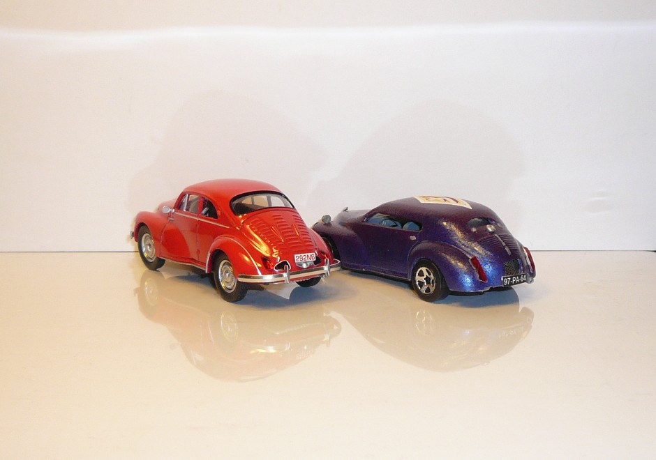 Garage de poche Jipé: 4cv Custom