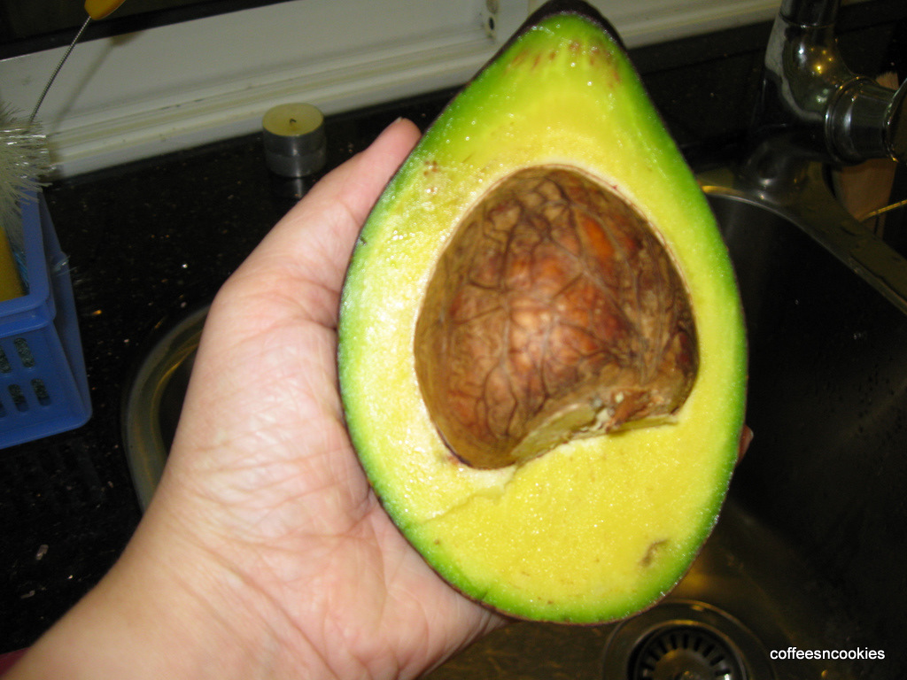 Ramblings: Giant Avocados