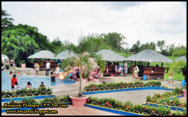 Bonzenti Photogra [ P. ] Dot Com: RR Family Spring Resort, Maramag ...