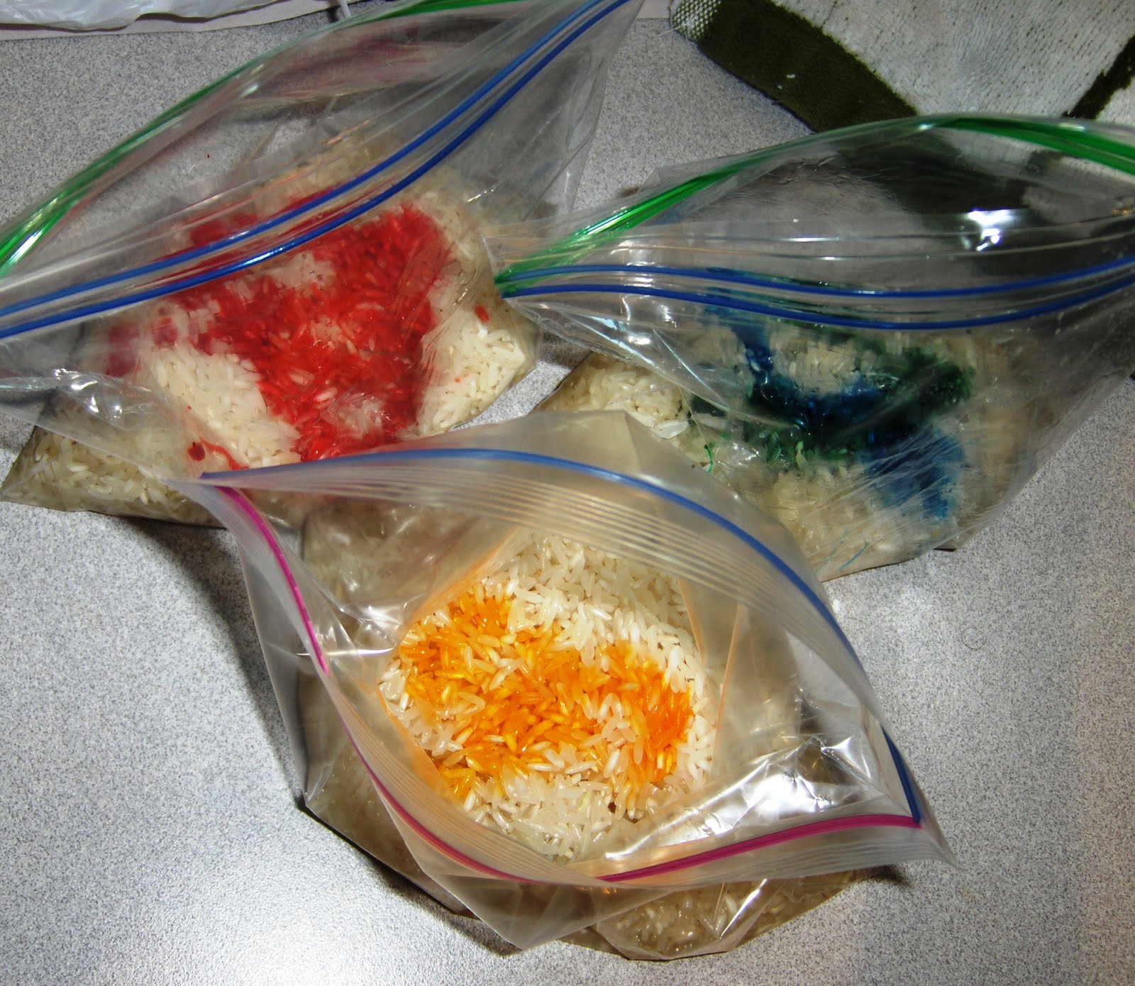 How to Dye Pasta for a Sensory Bin - The Activity Mom
