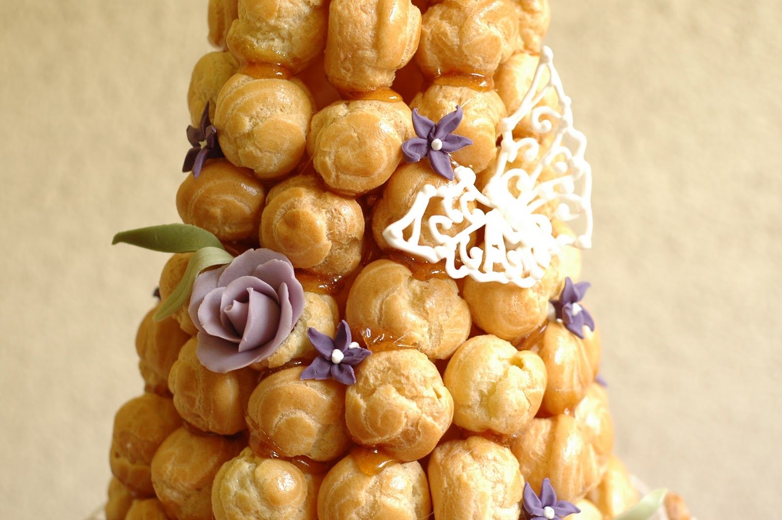 The Unexpected Culinarian: The Croquembouche