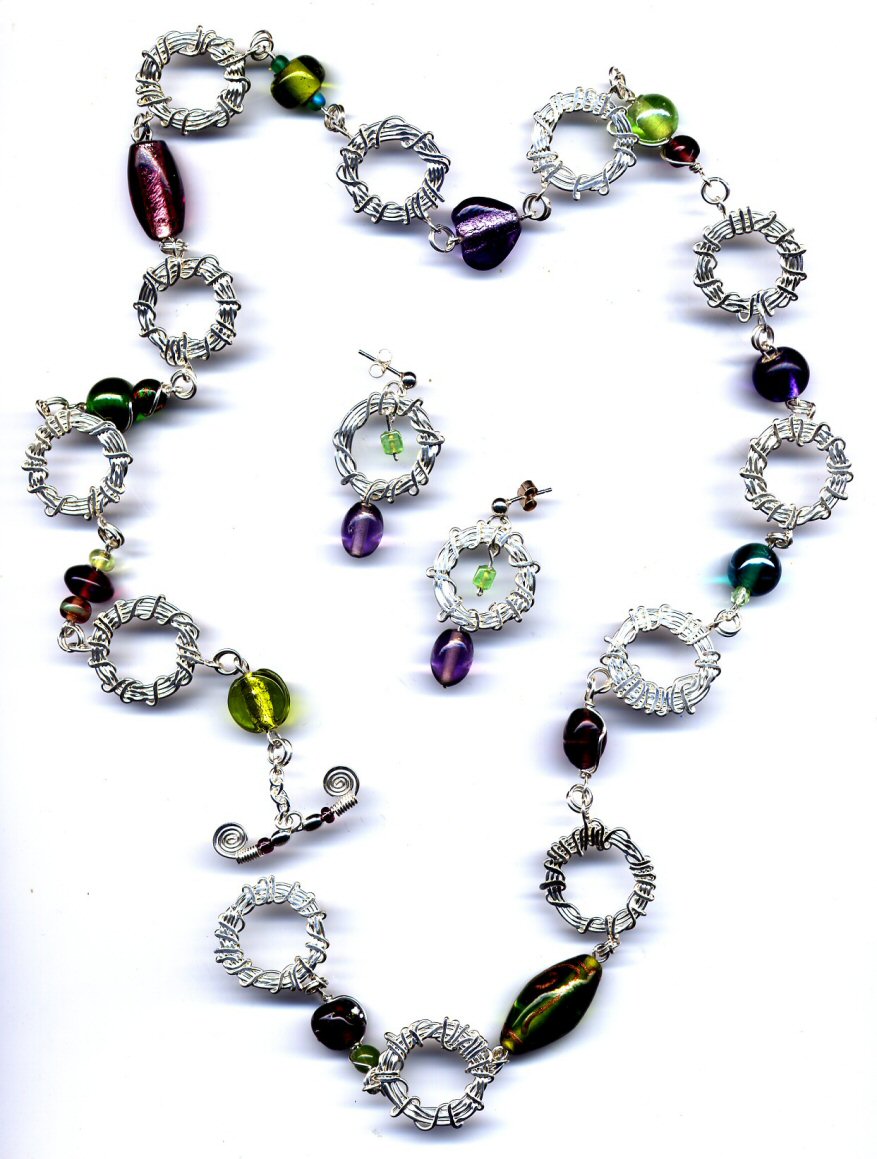 Meet......Linda Jones Jewellery Designer & Author