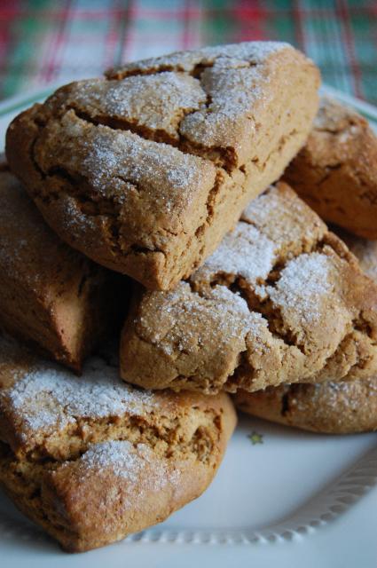 Heritage Schoolhouse: Gingerbread Scones