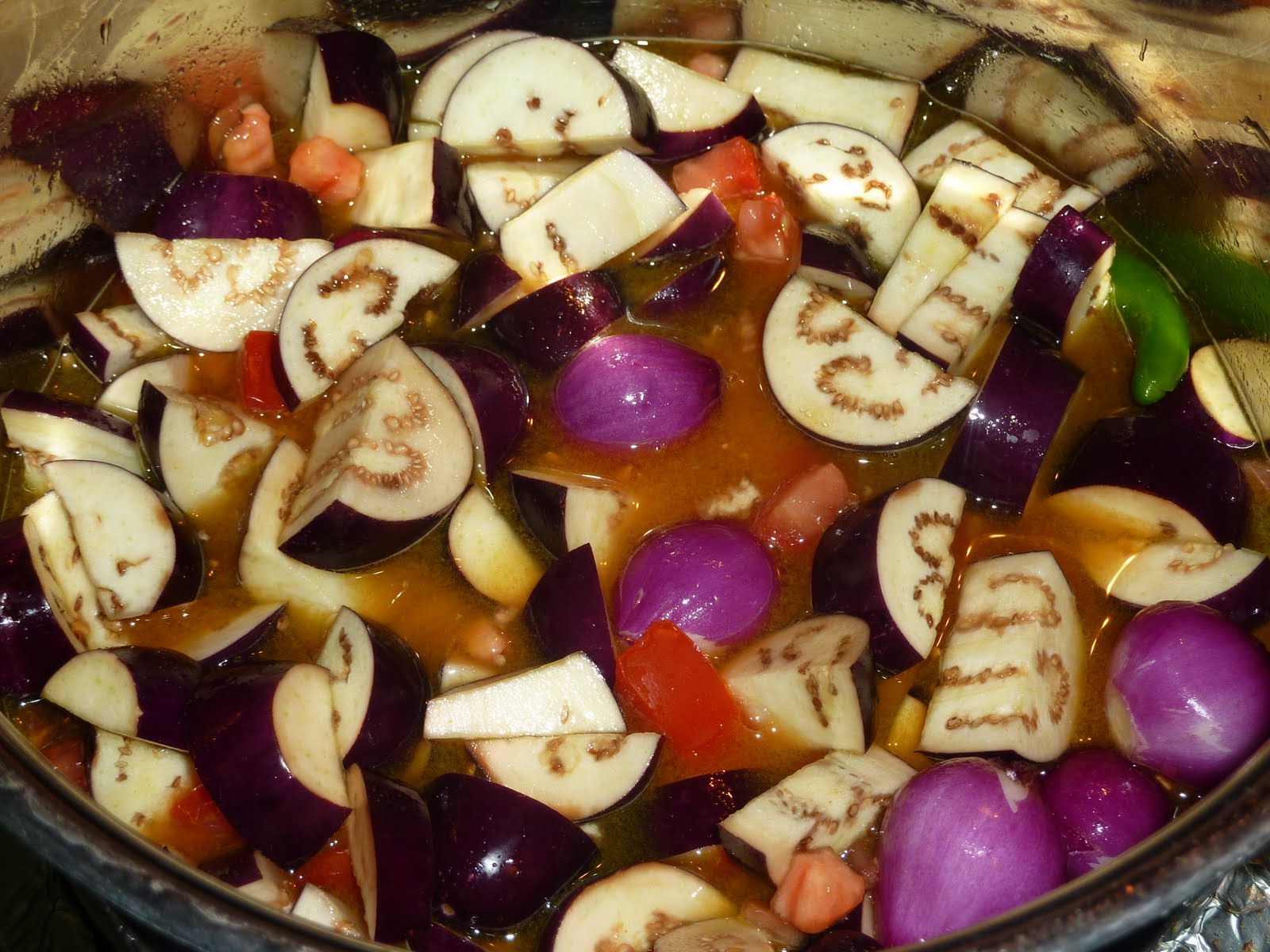 Aaha Oho: Brinjal (Indian Eggplant) Kothsu