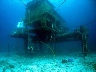 The Atlantis Diver: Extreme Scuba Diving – NASA’s Undersea Missions