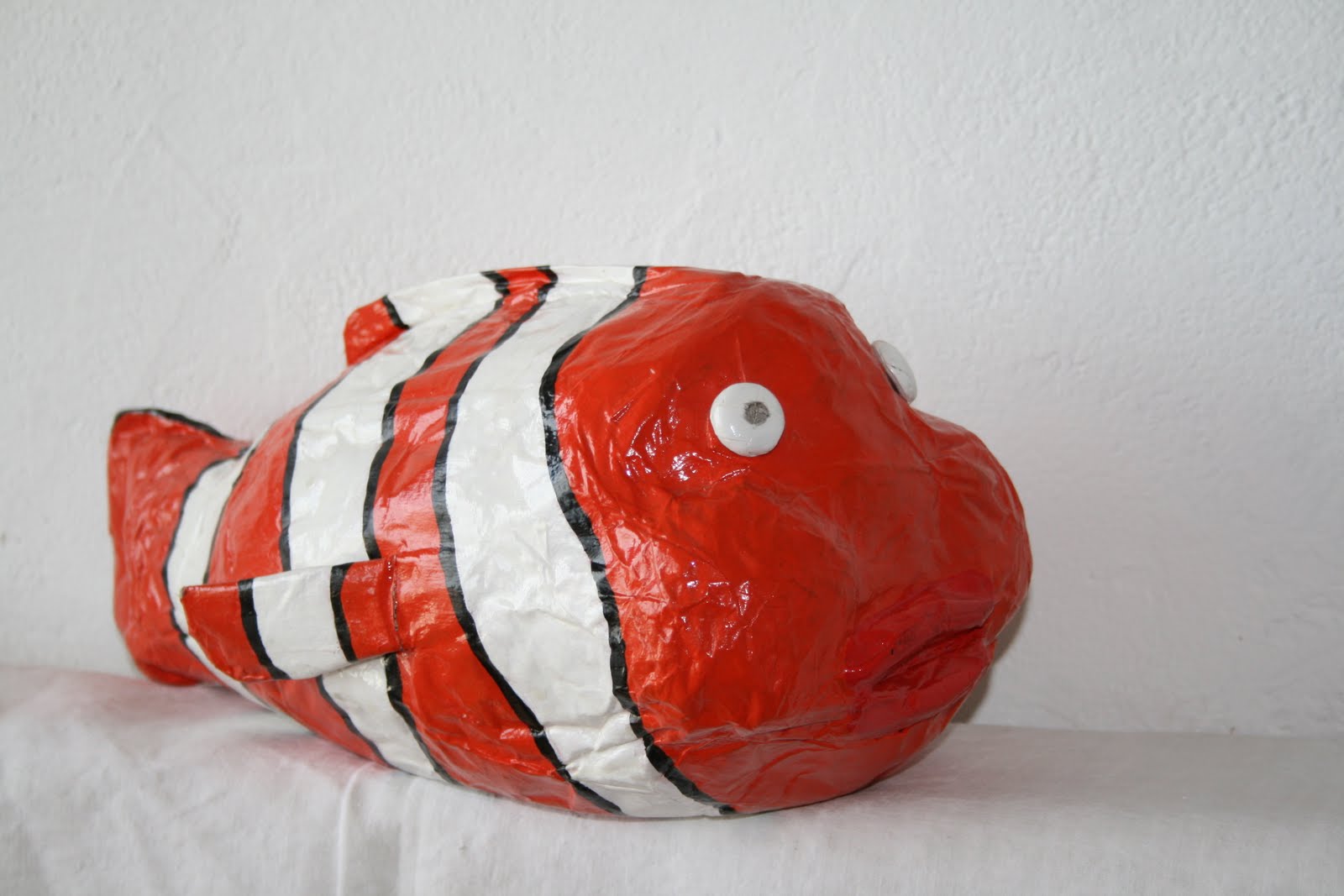 Pot de colle: Némo, le poisson (Papier mâché)