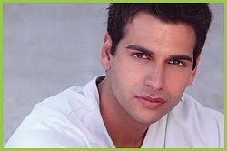 DisneyStarsBio - DisneyStars Biography Den: Adrian R'Mante