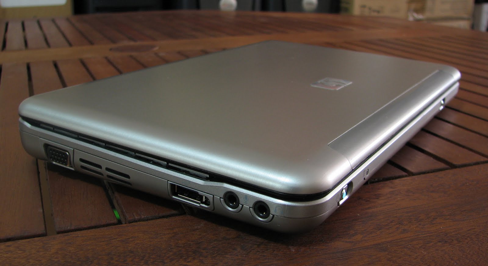 Нетбук HP 2140 - баланс между дизайн и производителност | Retro-PC ...