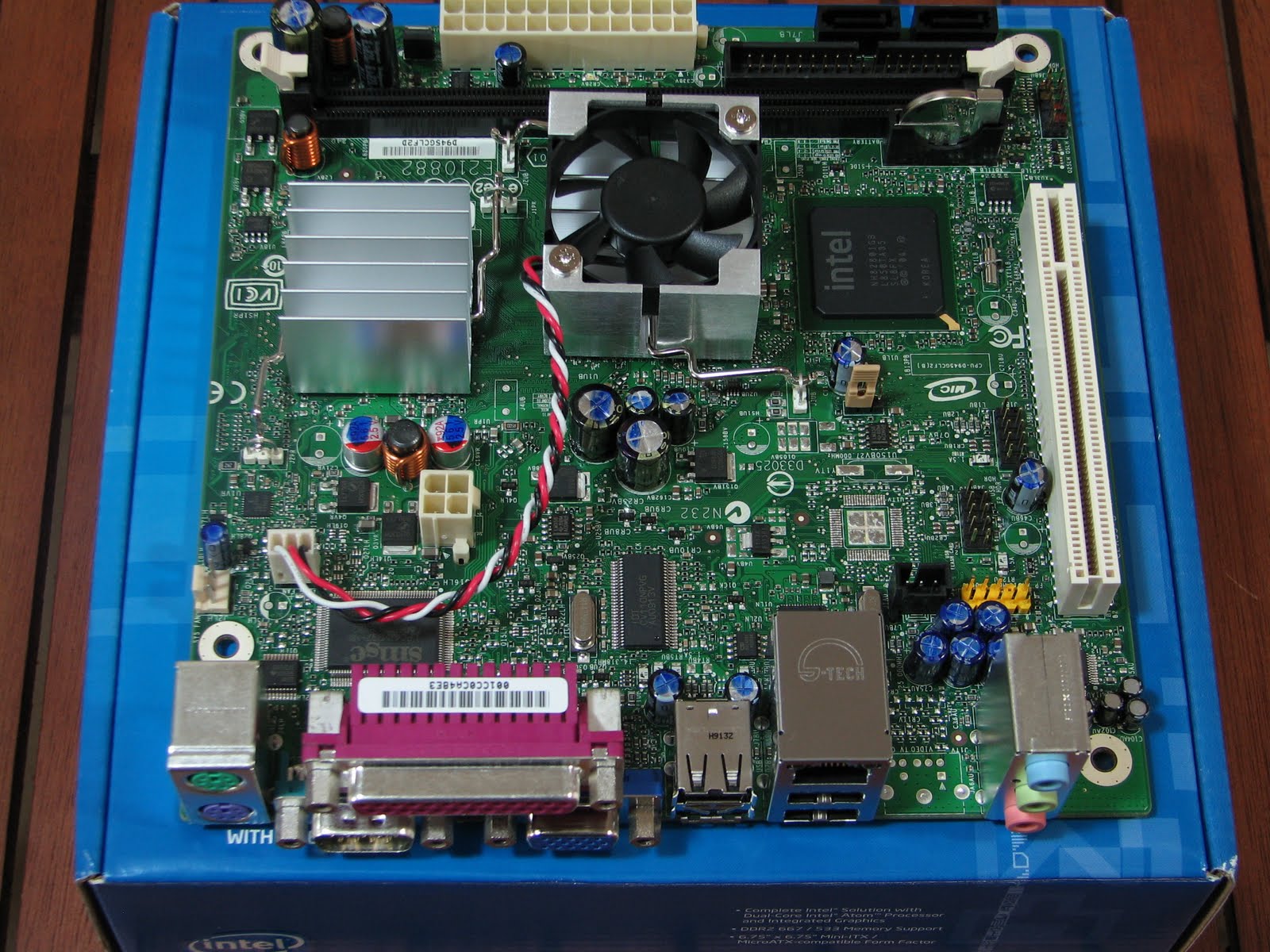 Неттоп с Dual Core Atom 330 - тест за производителност | Retro-PC-Mania ...