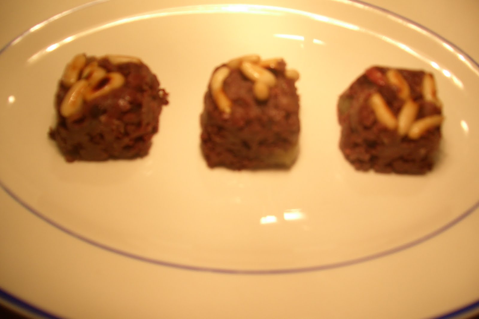 Les receptes del Miquel: Bombón de morcilla relleno de compota de ...