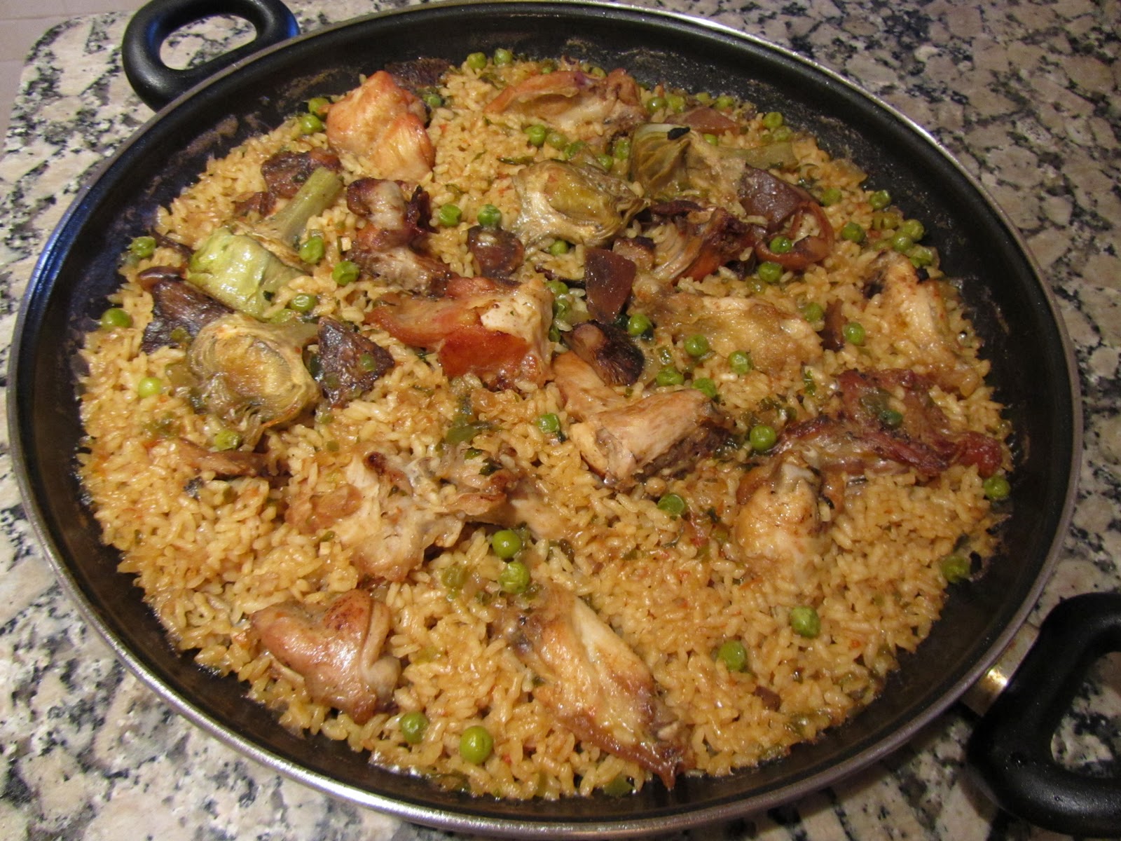 Les receptes del Miquel: Paella de arroz con conejo y pollo