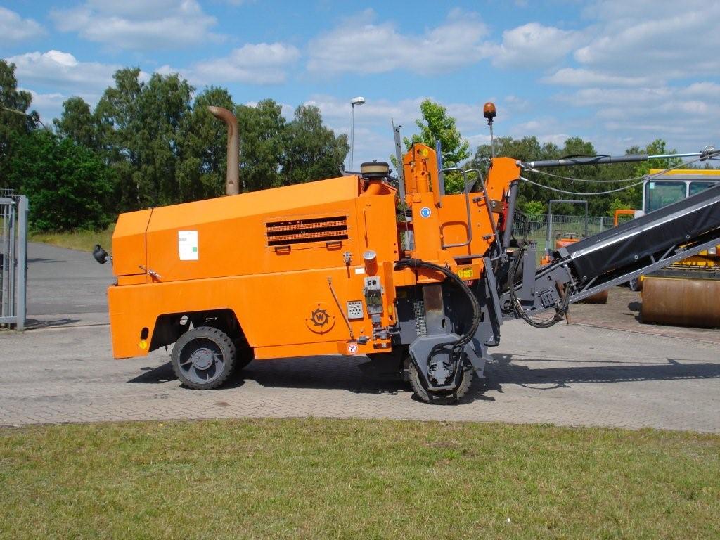 FREZE DE ASFALT Wirtgen 1000 Second Hand de vanzare freza din 1998 55. ...