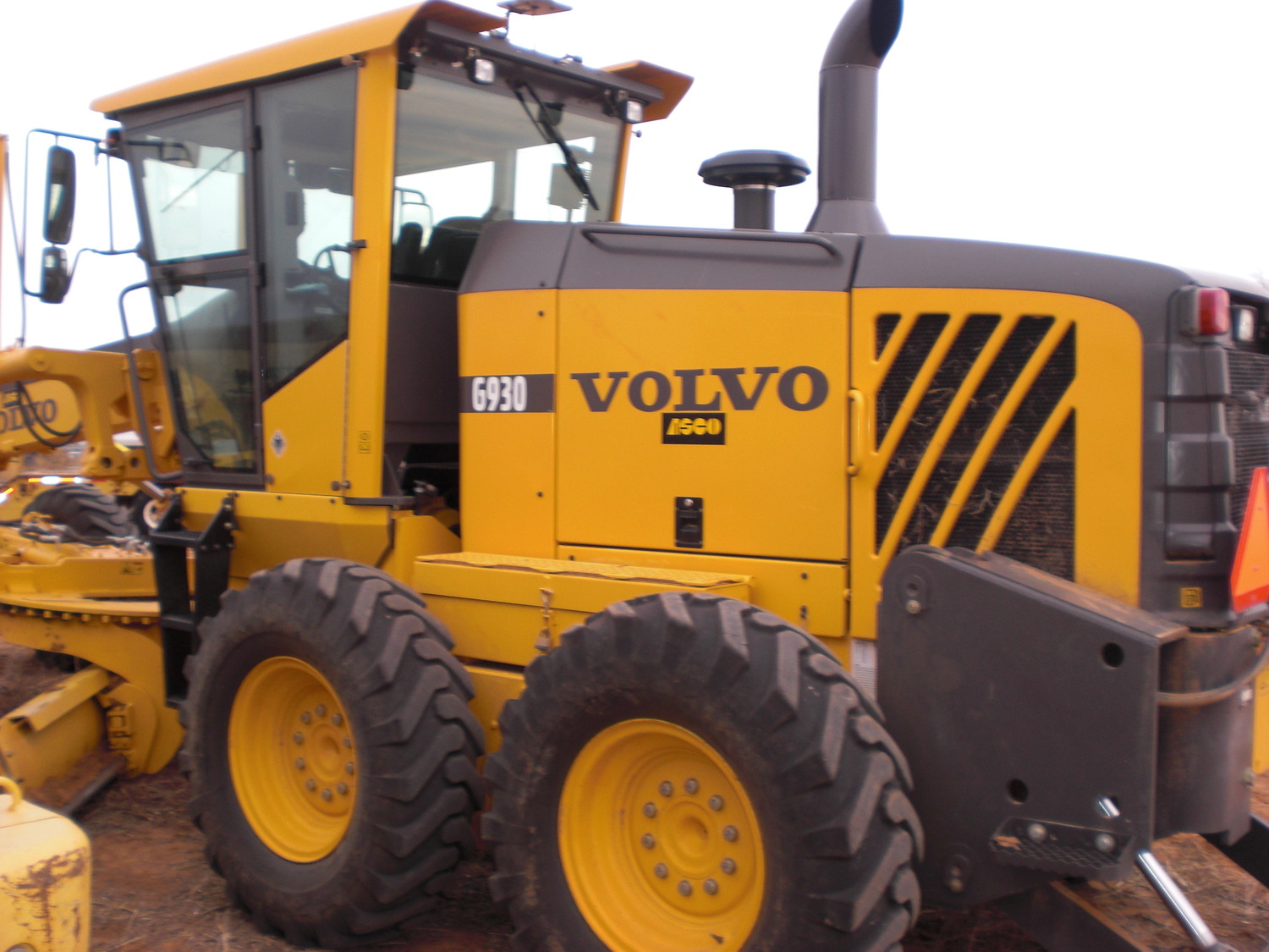 AutoGredere Volvo G930 de vanzare AutoGreder Motor Greder 15.t din 2008 ...