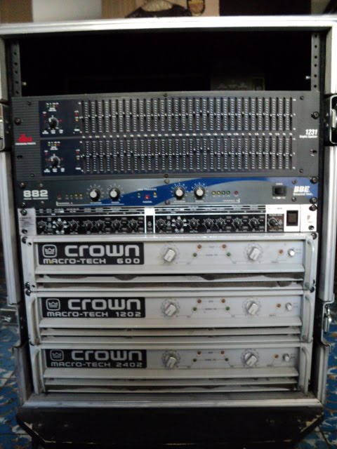 compra y vende equipos de dj y mas: RACKS COMPLETO 3 VIAS,CROWN MACRO TECH-2400,1200 Y 600 ...