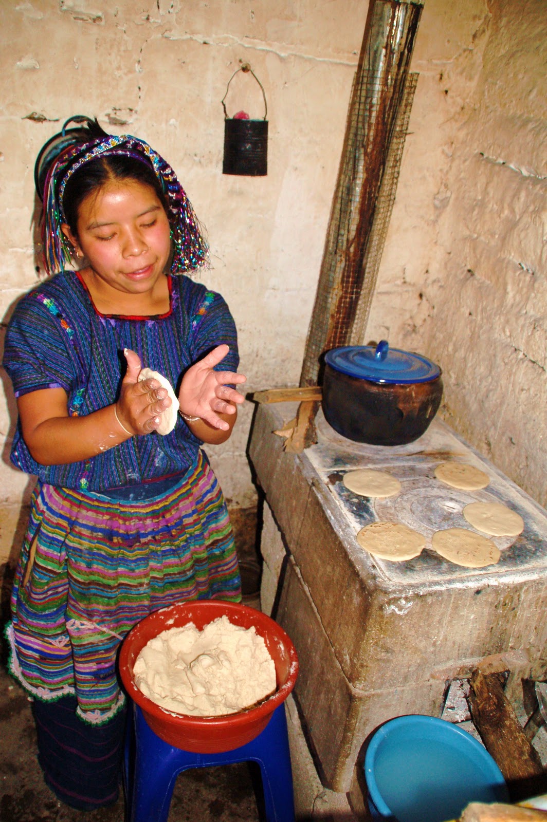 Nuestros Niños: Valentine’s Day: The Gift of Health – ONIL Stoves