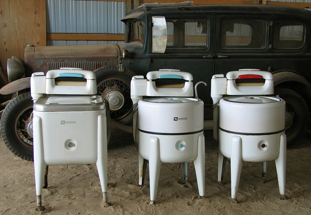 Wild Rose Vintage: Old Maytag Ringer Washers