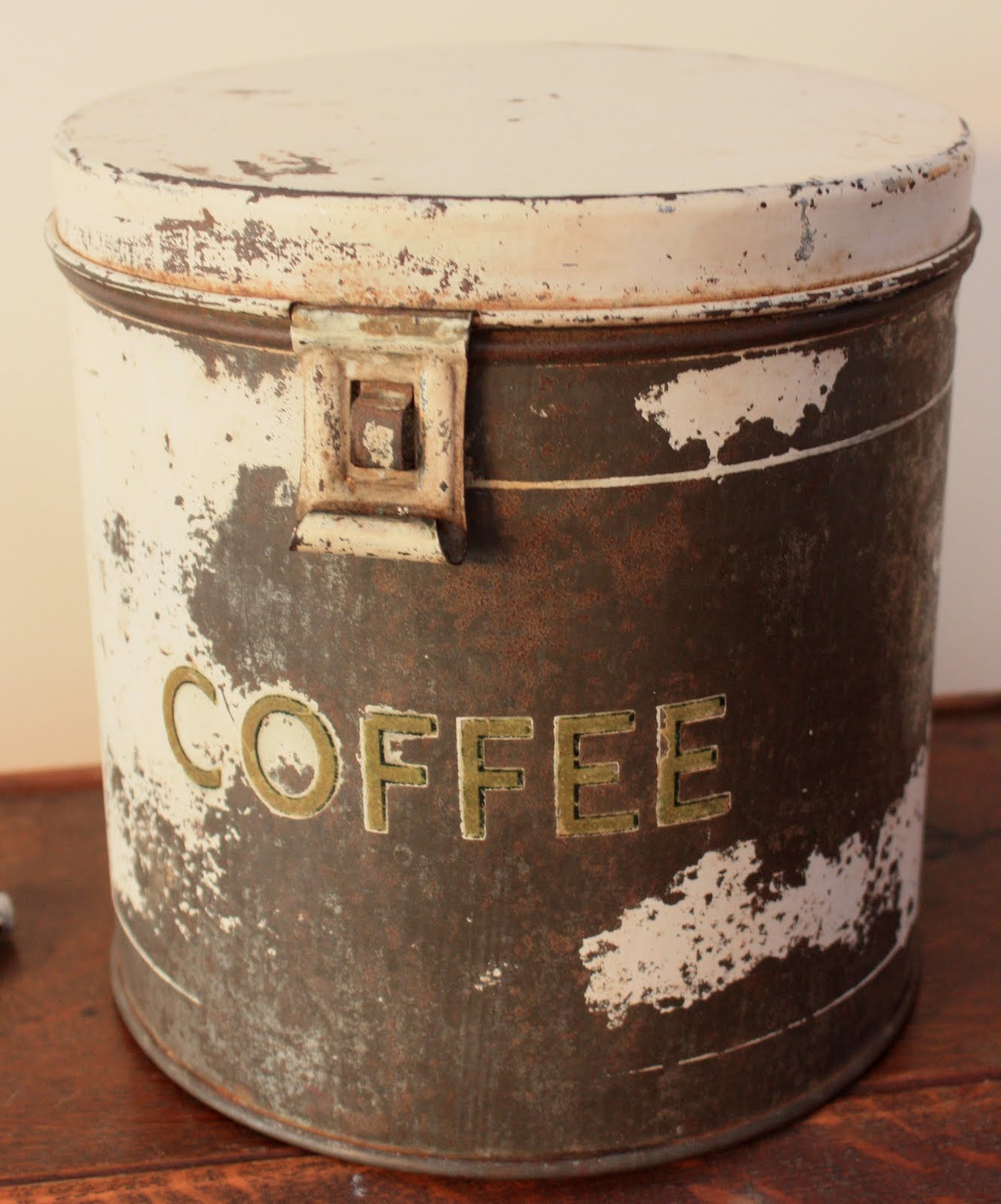 Wild Rose Vintage: An Old White Coffee Tin