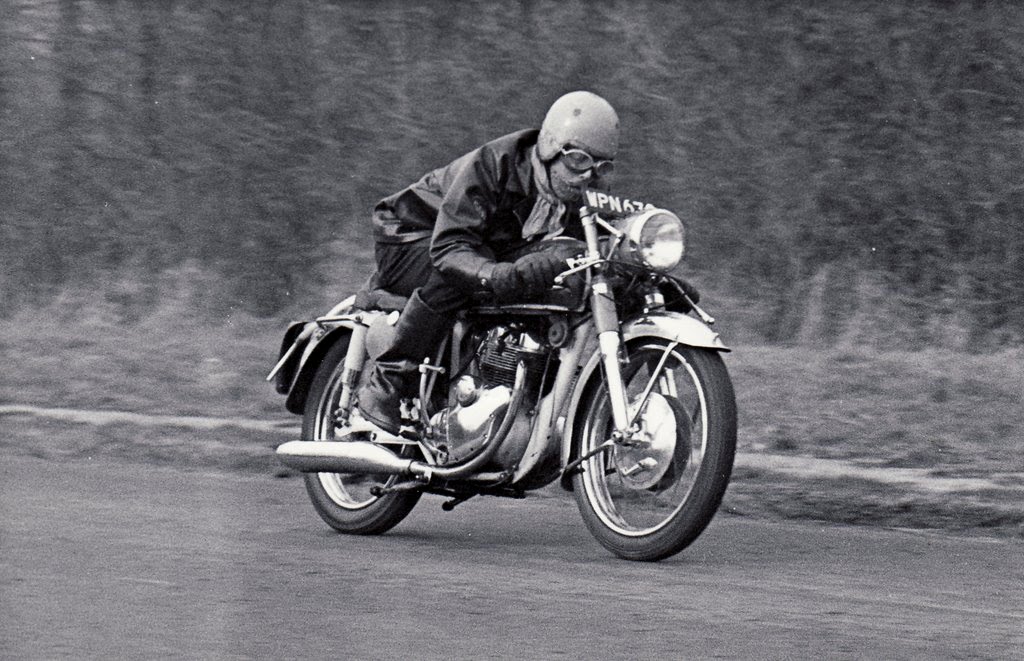 Speedboys: Ton up boys and cafe racers