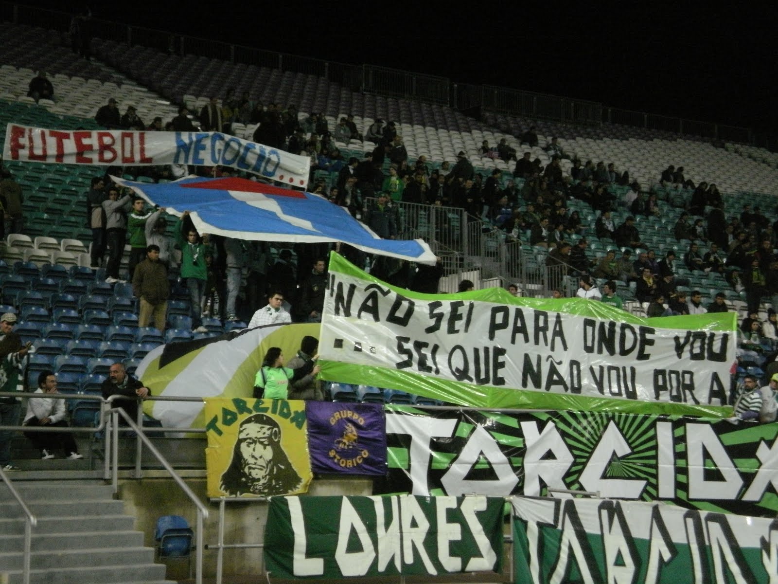 dezembro 2010 ~ »»Torcida Verde Loures»»