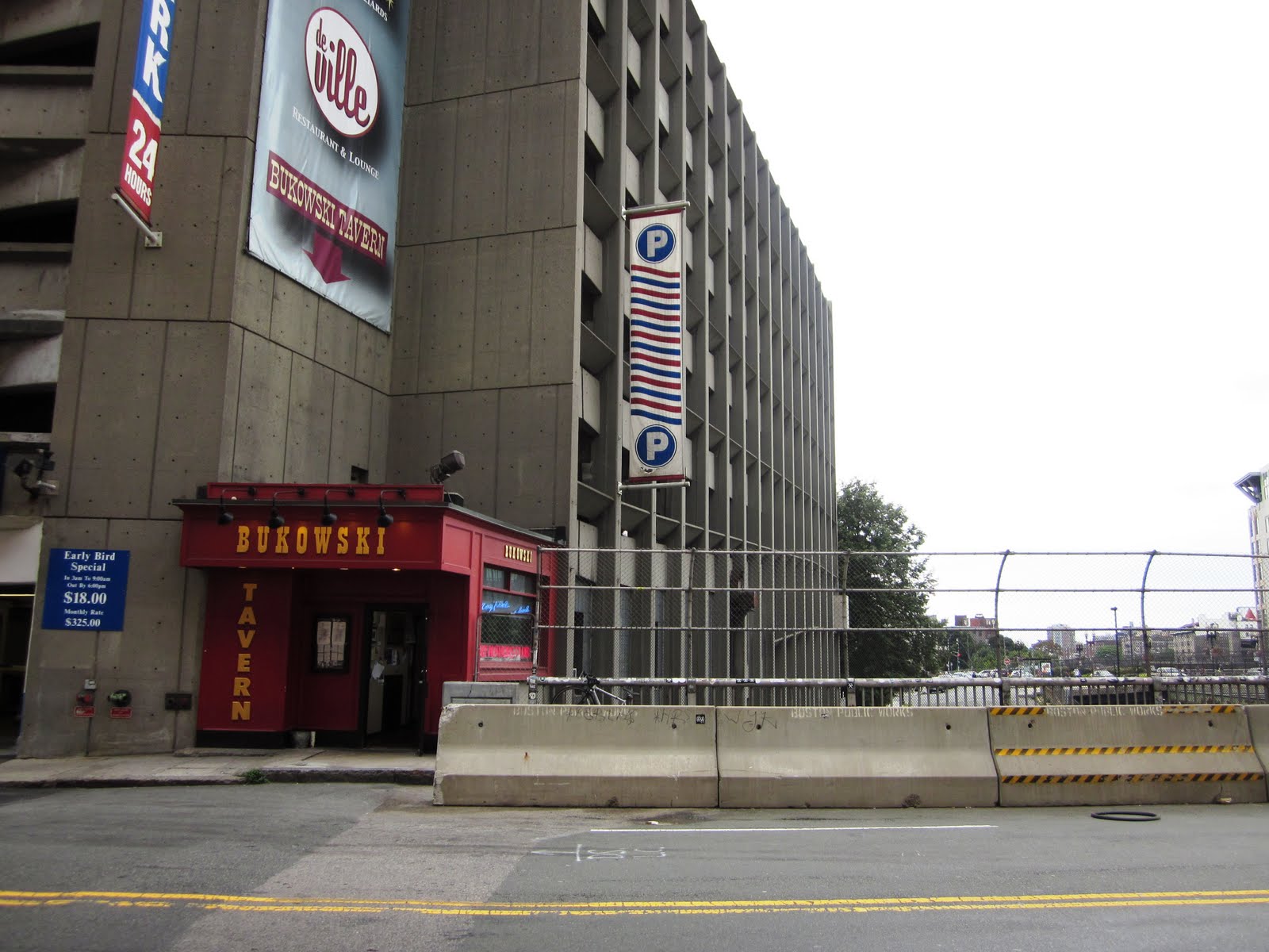 Indulge Inspire Imbibe: Bukowski Tavern