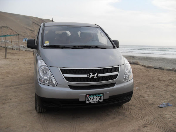 TRANSPORTE TURISTICO PERU URBAN S.A.C: TOYOTA COASTER 24 PASAJEROS