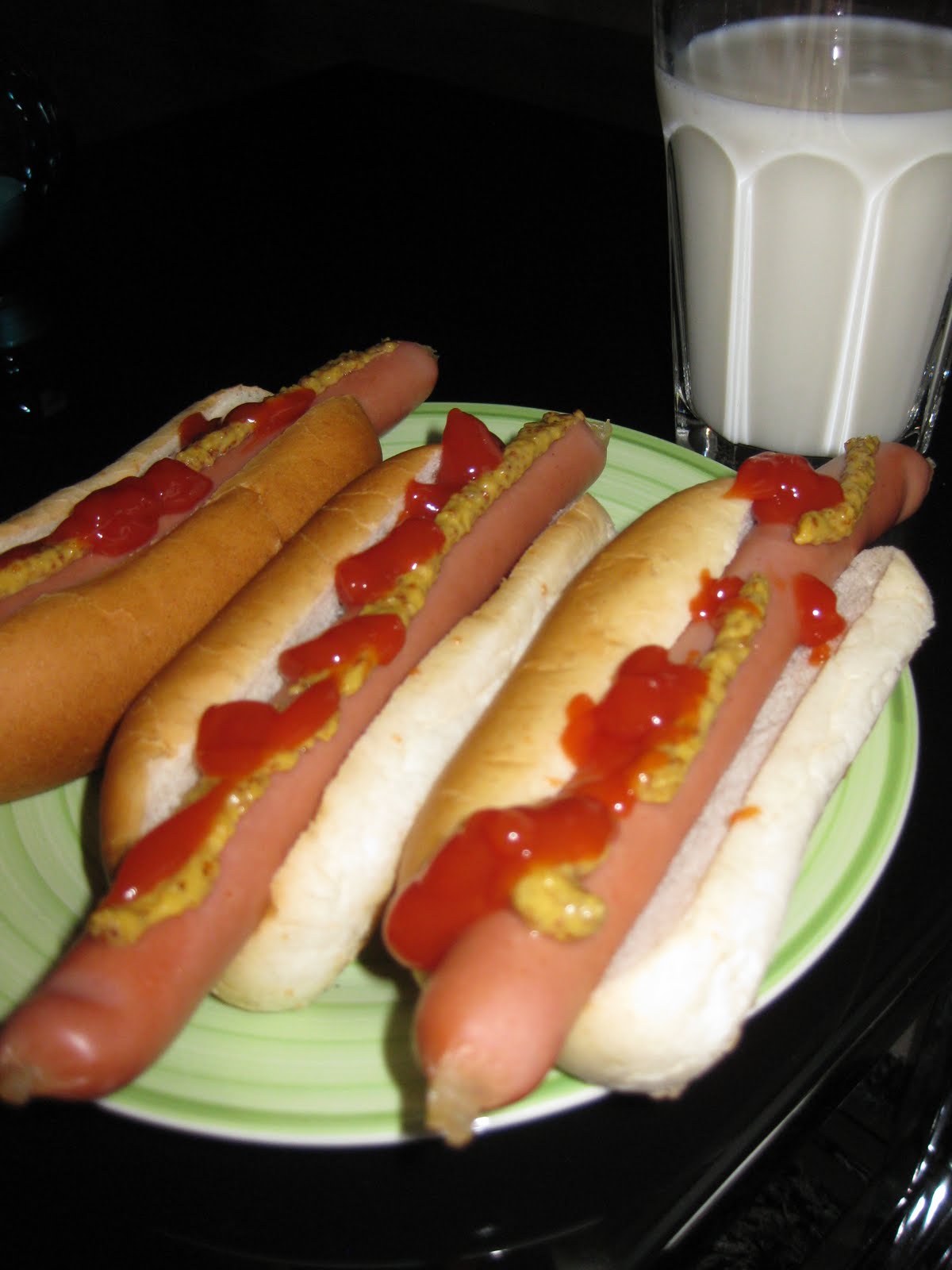 maria waxell: Korv med bröd