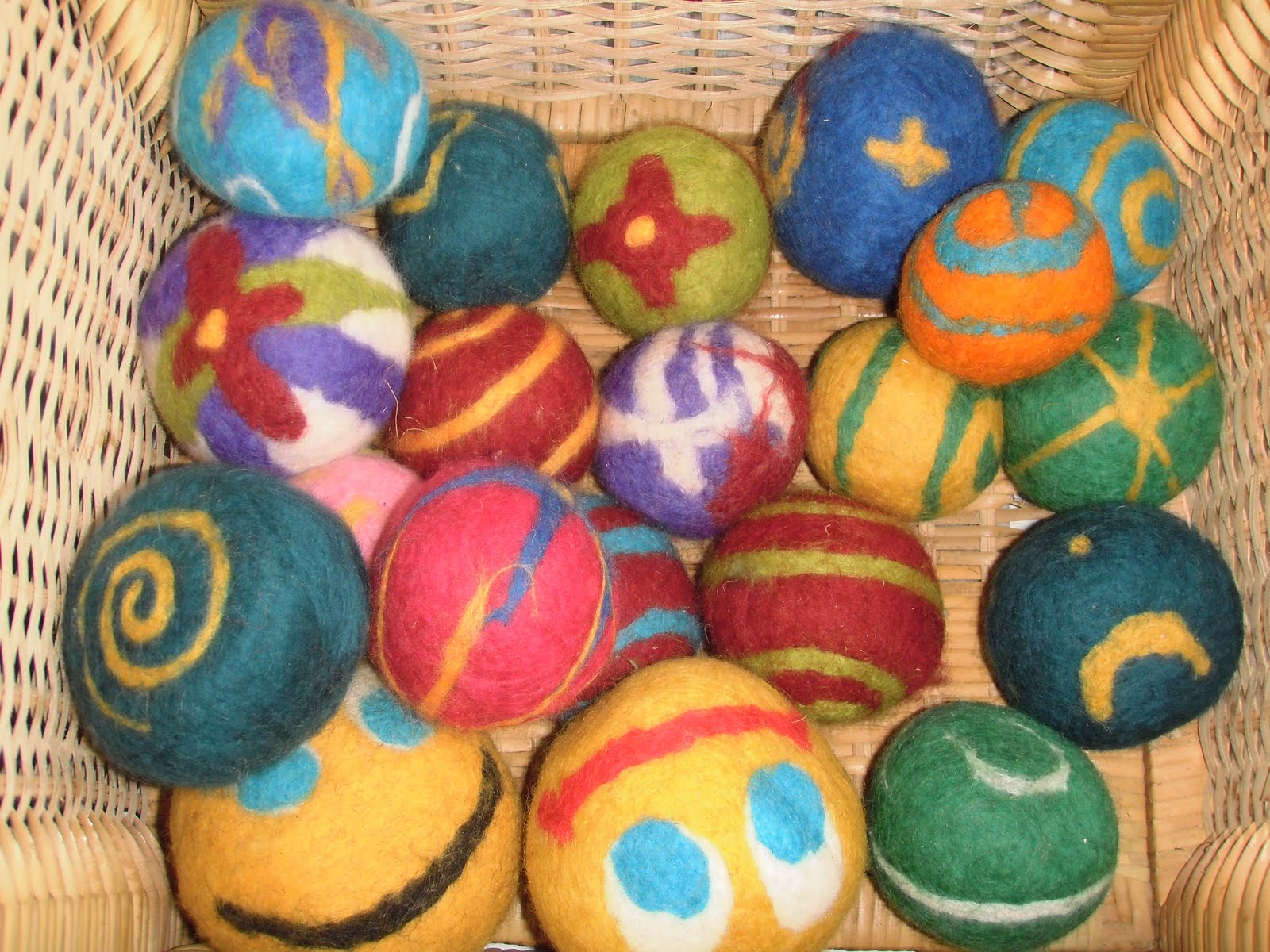 Die kreative Naturwerkstatt: Filzbälle