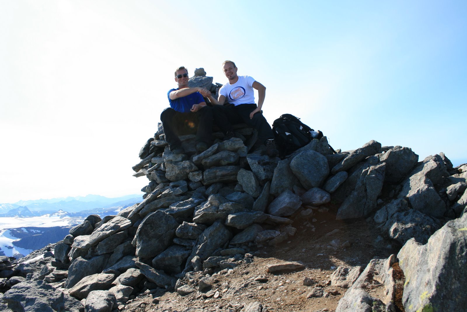 Der eit fjell stig mot sky @ Helgelandsbukken 1454 moh