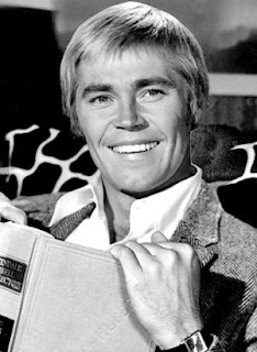 Its Only Me: Dennis Cole, actor and father of Joe Cole, dies November ...
