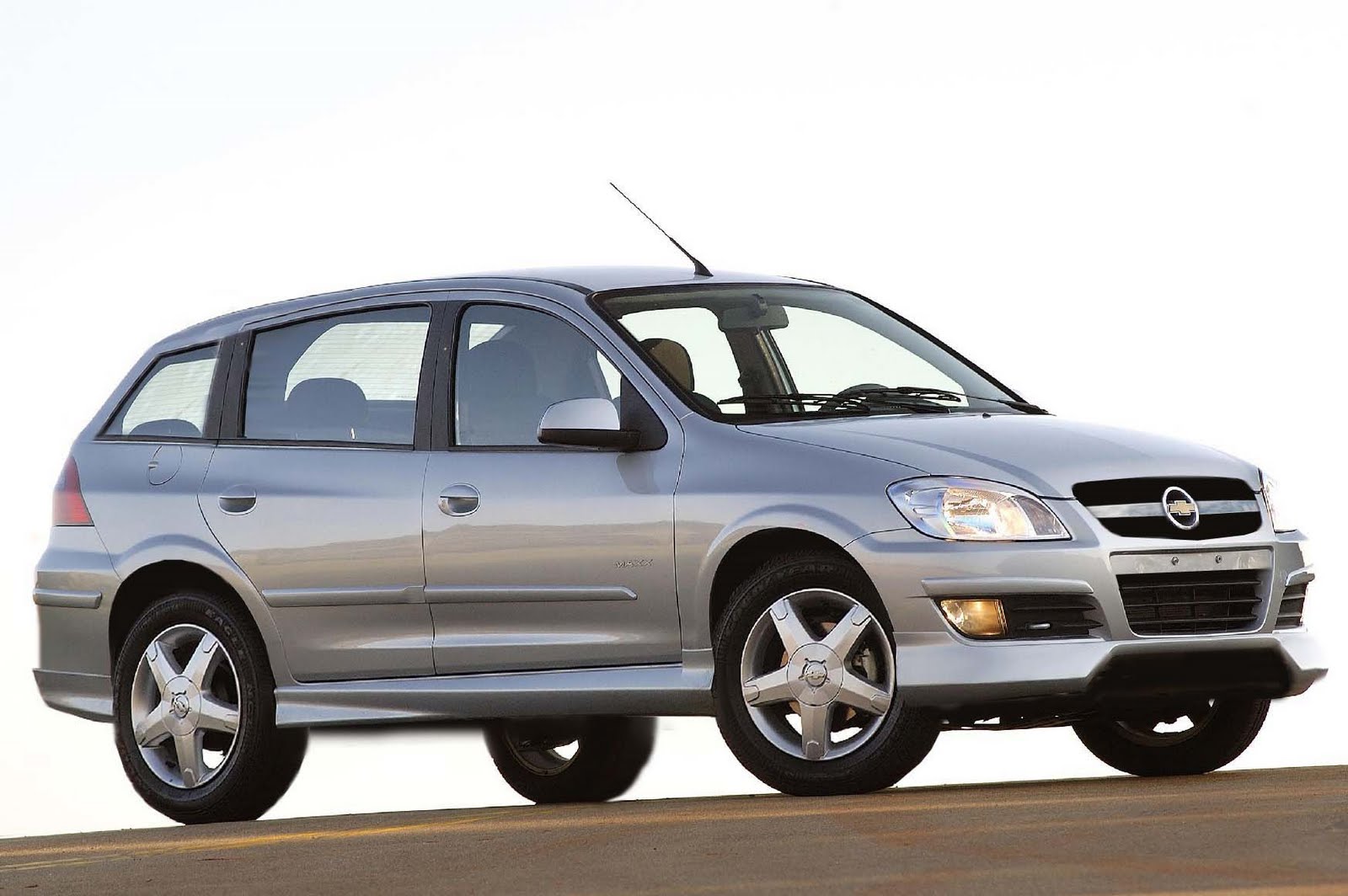 A informação do seu jeito!: Novo Celta Wagon (Exclusivo)