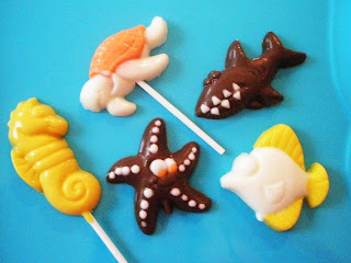 Sweetie's Bakeshop: Sea Creatures chocolate lollipop candy favors