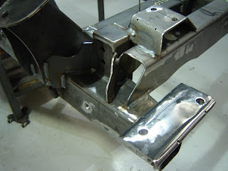 Jennys TR-6 Project: The RATCO Frame Build Spring 08