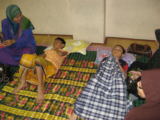 MASJID KUARTERS KLIA, NILAI: MAJLIS BERKHATAN BERAMAI-RAMAI