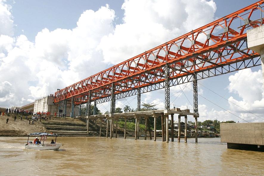 DESARROLLO PERUANO: Los Avances del Puente Billinghurst (¿o "de la Fraternidad Perú-Brasil"?)