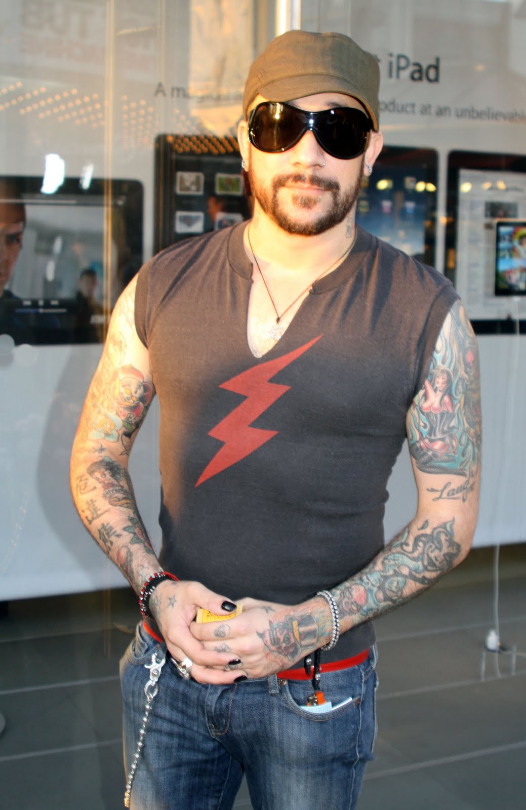 AJ McLean @ 'The Perfect Game' Premiere ~ AJ McLean News