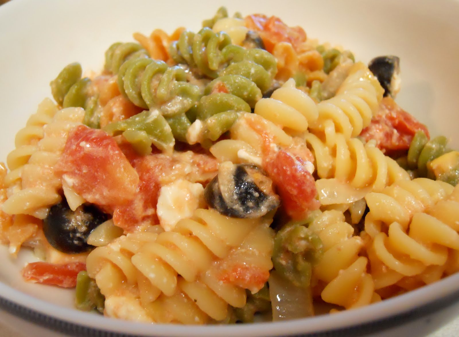 Southern Pink Lemonade: Warm Greek Pasta Salad