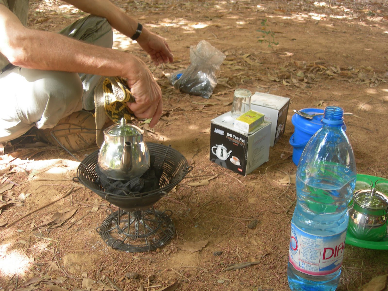 Journal d'un voyage au Mali - Allers Retours: Le thé malien bis