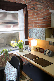 Seattle City Style: Extreme Cubicle Makeover