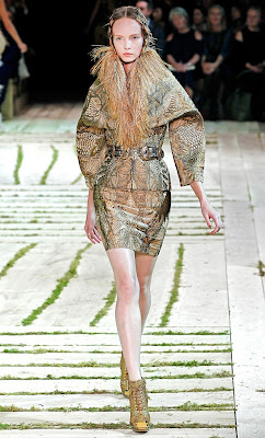 Fashion Styling by Karen Drummond: Sarah Burton S/S 11 - another ...