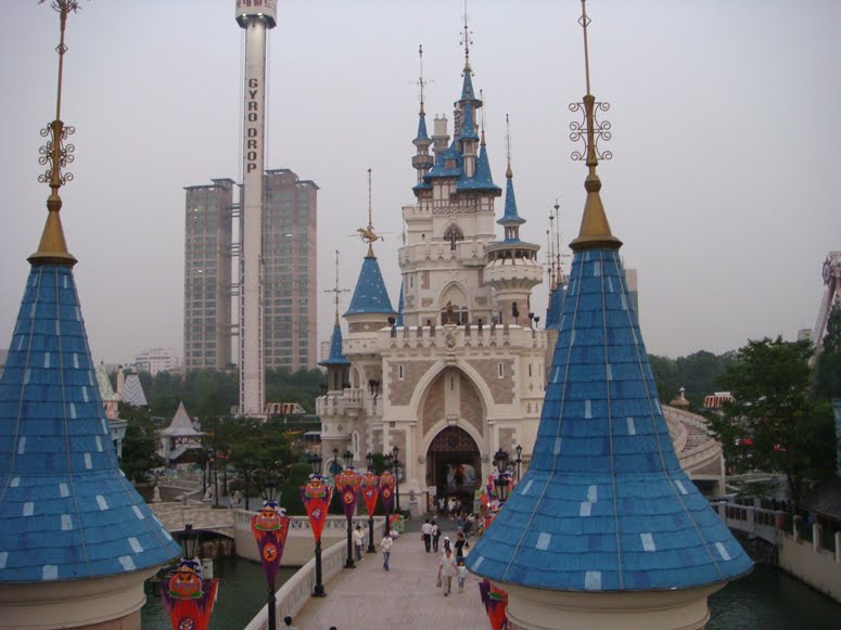 BLISSNDREAMS: DAY 8 - Visit to Lotte World Theme Park