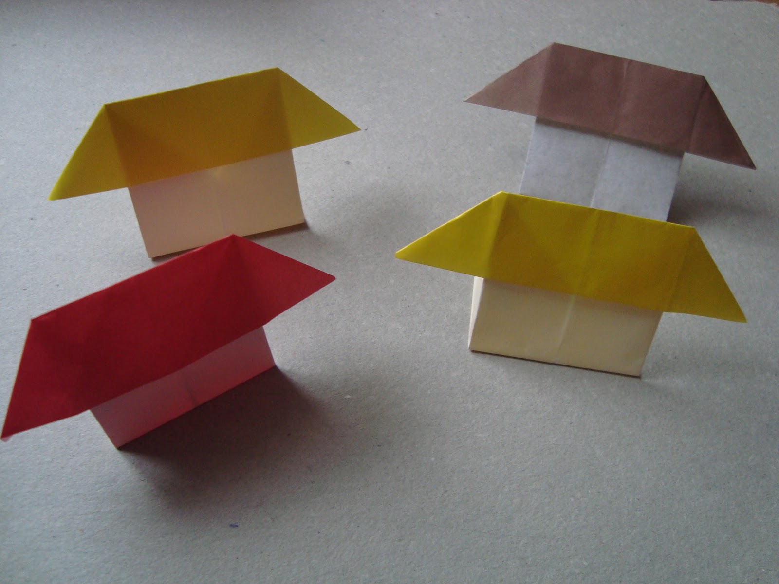 Manos Creativas: Origami Casa