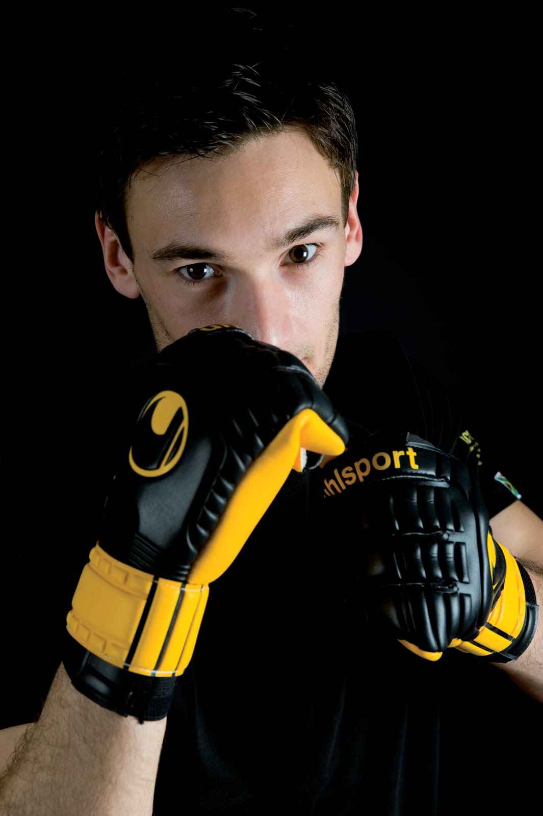 Uhlsport Goleiro Da França Renova Contrato