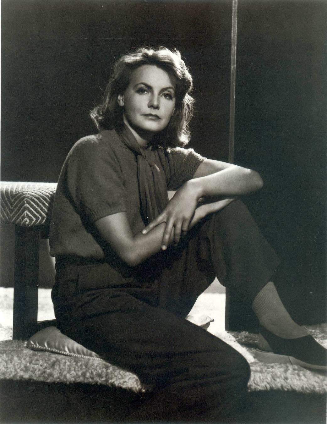 Music Monica: [Female Celebrity Portraits] Classic actress: Greta Garbo