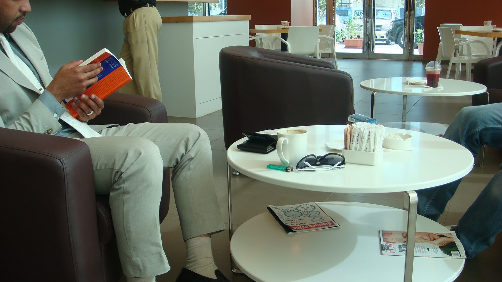 eshda3wa: Review: Think Cafe & Restaurant